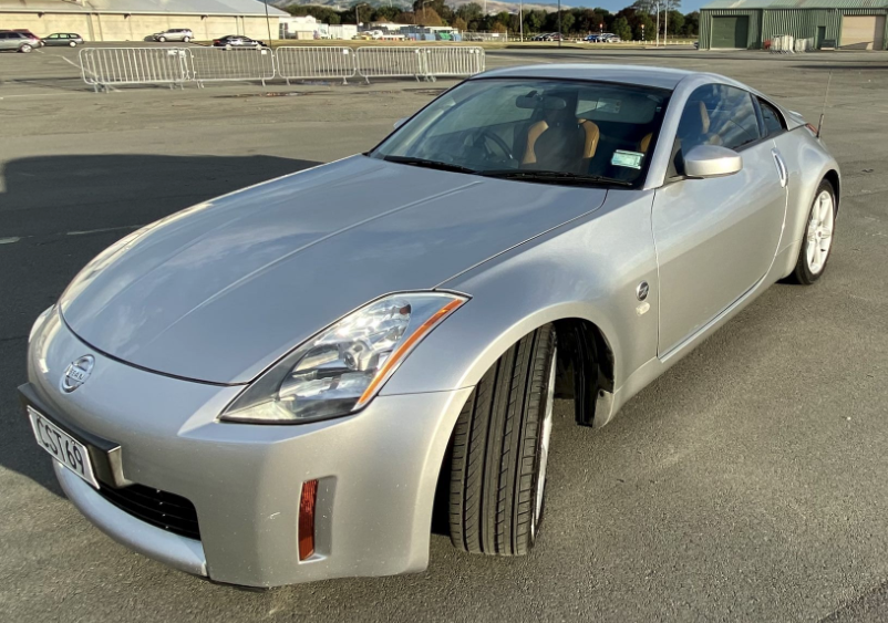 Fairlady Z vs 350Z - What's The Difference? - Garage Dreams